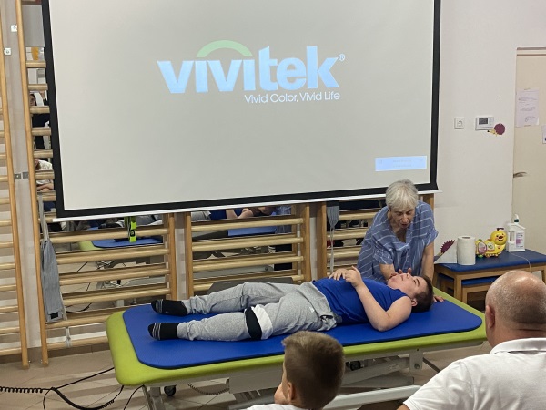 Fizioterapijski pristup djetetu oboljelom od spinalne mišićne atrofije ...